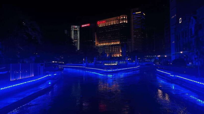 Kuala Lumpur: Sightseeing, Markets, and Food Night Tour - Key Points