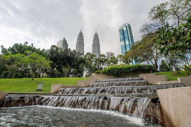 Kuala Lumpur: Tour with 21 Attractions - Key Points
