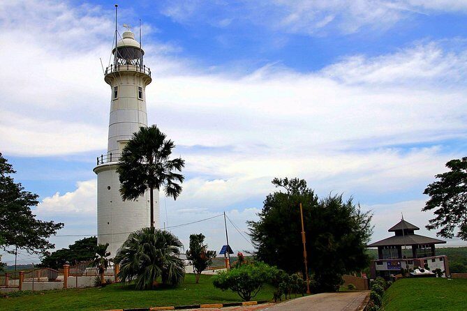 Kuala Selangor Fireflies Tour with Fort Altingsburg & Dinner - Practical Aspects of the Tour