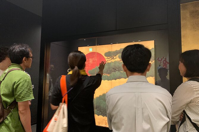 Kumamoto Castle Walking Tour With Local Guide - Earthquake Damage and Reconstruction