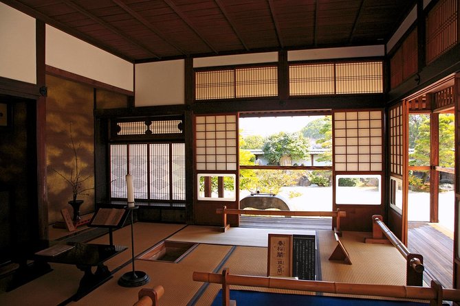 Kumamoto Full-Day Private Tour With Government-Licensed Guide - Taking in Kumamotos Cultural Traditions