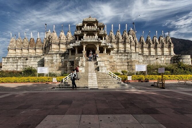 Kumbhalgarh & Ranakpur Day Trip from Udaipur with Guide and Lunch - Final Thoughts: Who Will Appreciate This Tour?