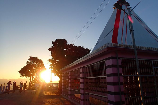 Kunjapuri Temple Sunrise Trek With Professional Guide - The Itinerary and Its Unique Highlights