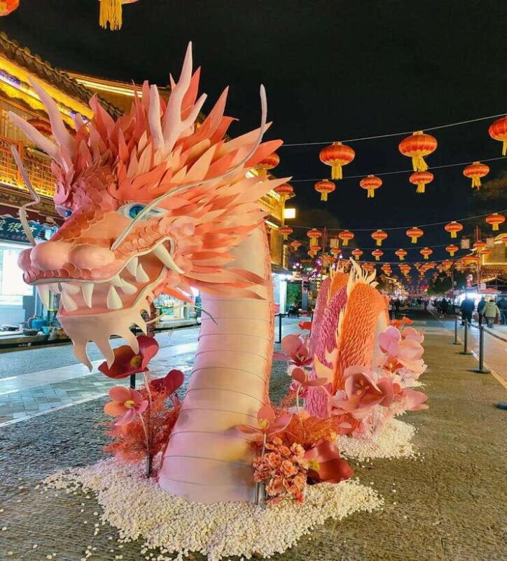 Kunming: Guandu Ancient Town Private Tour (Half-Day) - Free Time and Local Snacks