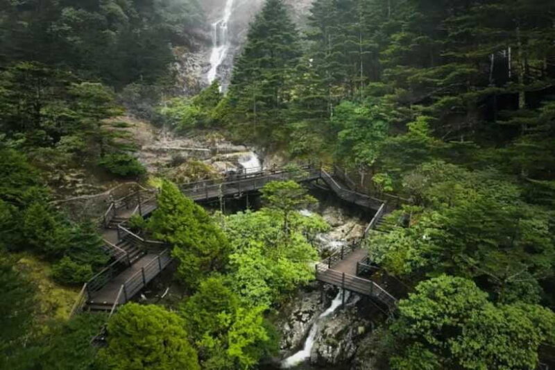 Kunming: Jiaozi (Sedan Chair) Snow Mountain Hiking Day Trip - Who Will Enjoy This Tour?