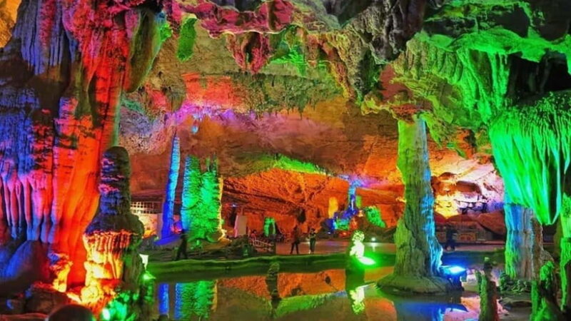 Kunming: Jiuxiang Cave & Roast Duck Lunch Private Tour - Who Would Love This Tour?