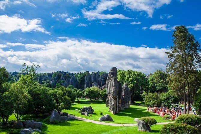 Kunming Private Day Tour to Stone Forest and Chengzi Ancient Town - FAQ