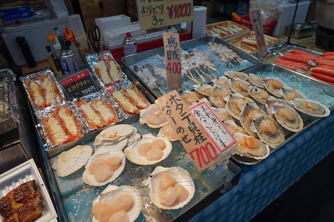 Kuromon Market Food Walking Tour in Osaka - Sampling Osakas Traditional Culinary Delights