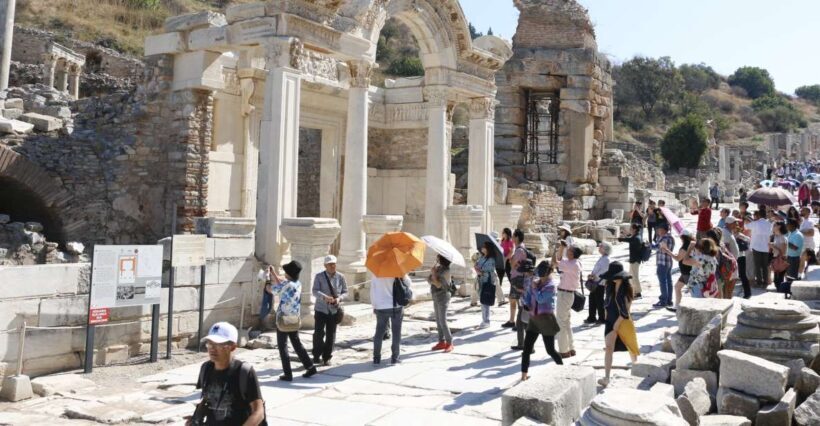 Kusadasi or Selcuk: Full-Day Ephesus Tour with Lunch - Authentic Experiences That Matter