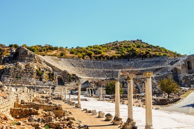 Kusadasi Shore Excursion: Ephesus Sightseeing Tour With Lunch - Traveler Requirements and Recommendations