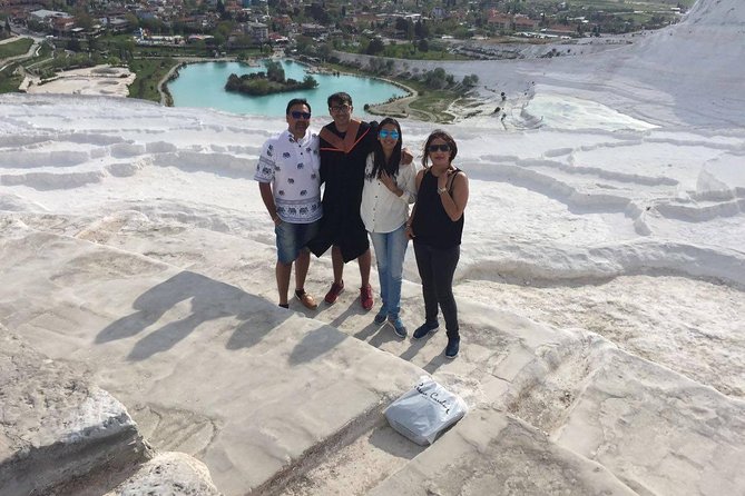 Kusadasi to Pamukkale Small Group Tour With Lunch and Transfer - Traveler Experiences and Feedback