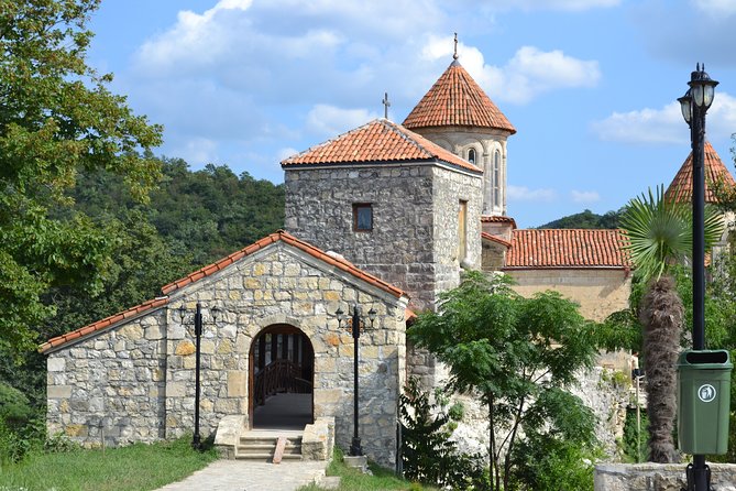 Kutaisi Monasteries: Gelati, Motsameta, Bagrati. 3 Hour Tour - The Bagrati Cathedral