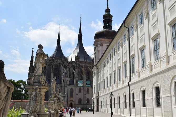 Kutna Hora Half-Day Tour From Prague, Including the Bone Church Kostnice - Tips for a Better Tour Experience