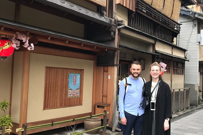 Kyoto 4 Hr Gion Private Guided Tour & Maiko or Geisha Dinner - Dining With Geisha or Maiko