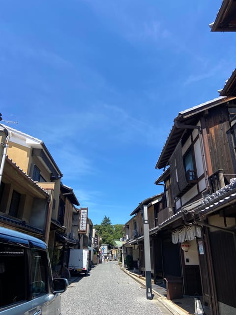 Kyoto and Nara: Discover Traditional Japan - Guided Tour Experience: Exploring Kyotos Iconic Sites