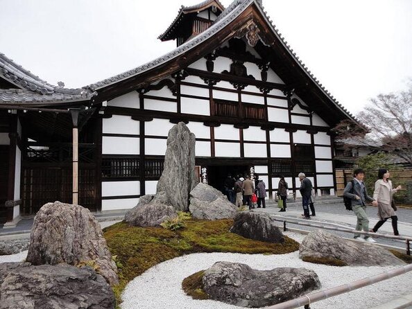 Kyoto Arashiyama Walking Tour - Bamboo, Monkeys, Temple & Secrets - Key Points