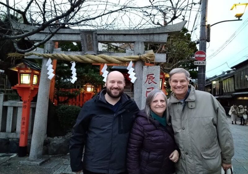 Kyoto: Casual Pontocho Evening Food Tour - Experiencing the Ambiance of Traditional Kyoto
