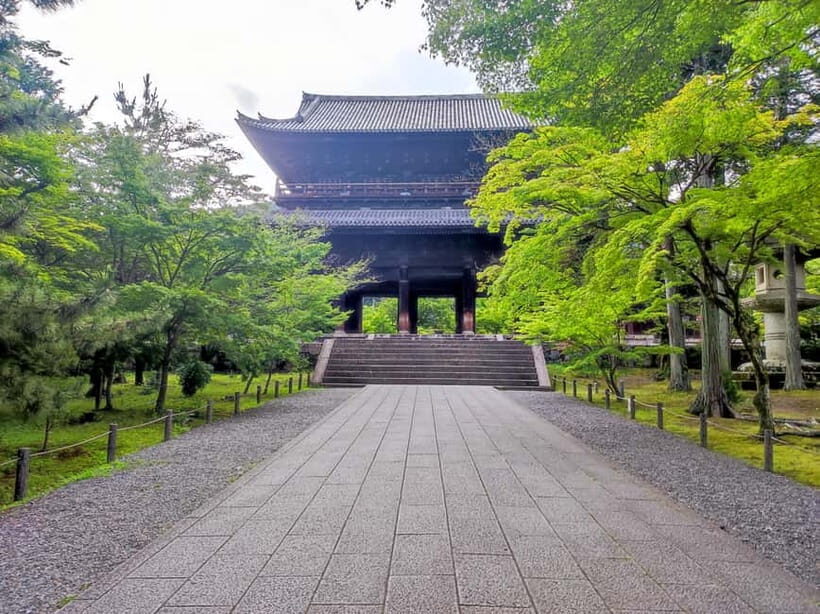 Kyoto: Daimonji Trail Hiking Tour with Historical Sites - A Closer Look at the Experience