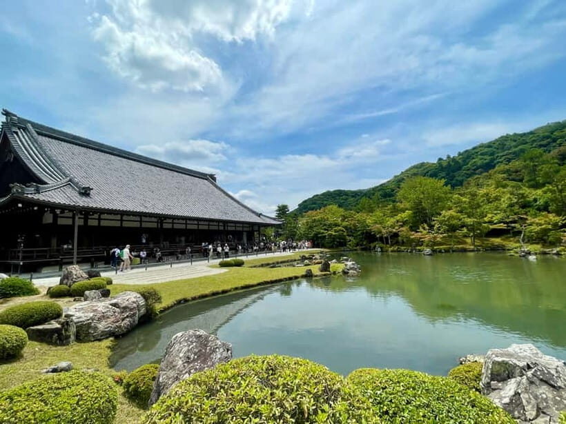 Kyoto Early Bird English Tour: Fushimi-Inari and Arashiyama - An Honest Look at the Experience