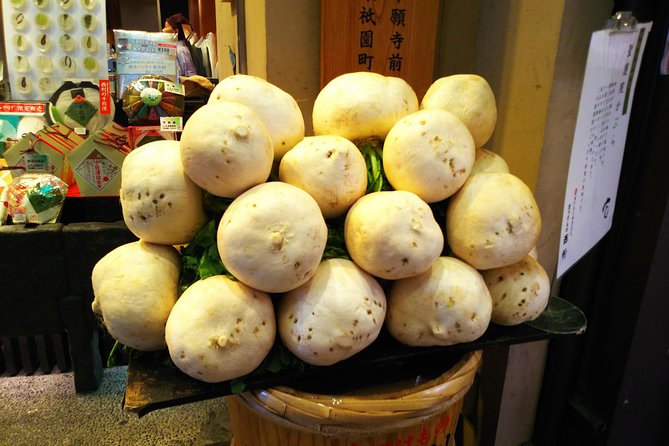 Kyoto Early Riser Platinum One-Day Walking Tour - Dining and Cultural Insights