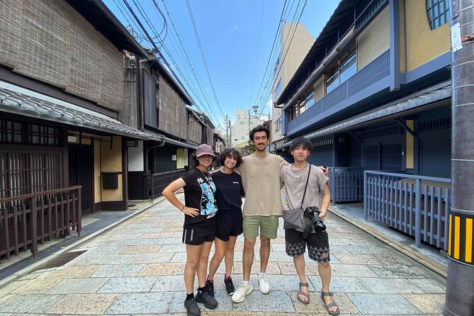 Kyoto Full Day Tour From Kobe With Licensed Guide and Vehicle - Accessibility and Requirements