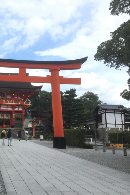 Kyoto: Fushimi Inari Shrine and Mount Inari Guided Tour - Frequently Asked Questions