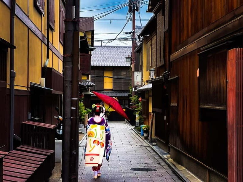 Kyoto: Gion and Geisha Walking Tour - Key Points