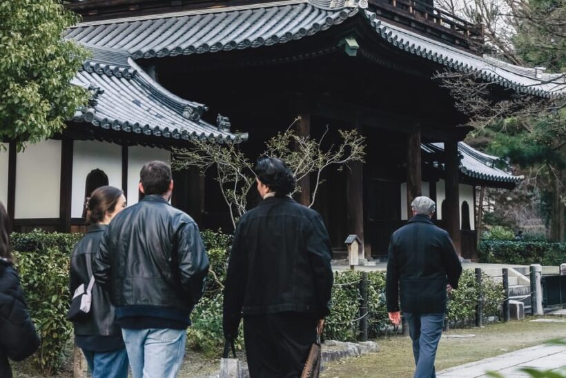 Kyoto: Gion and Higashiyama Walking Tour - Exploring Kyoto’s Gion and Higashiyama