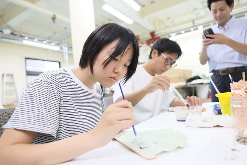 Kyoto: Gold-Leaf Fan Workshop with a Master Craftsman - An In-Depth Look at the Experience