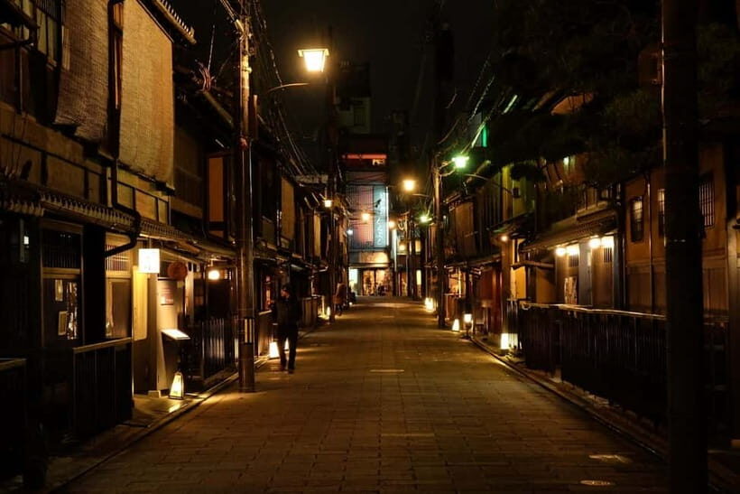 Kyoto: Guided Local Food Tour with 13 dishes - Additional Practical Information