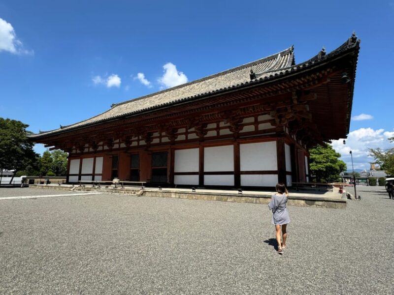 Kyoto: Guided Tour of Toji Temple With 5-Story Pagoda - Exploring the Toji Temple Grounds