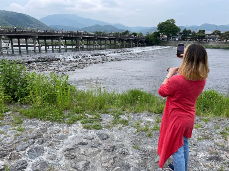 Kyoto: Highlights of Arashiyama in 2 Hours - Guided Tour - Key Attractions