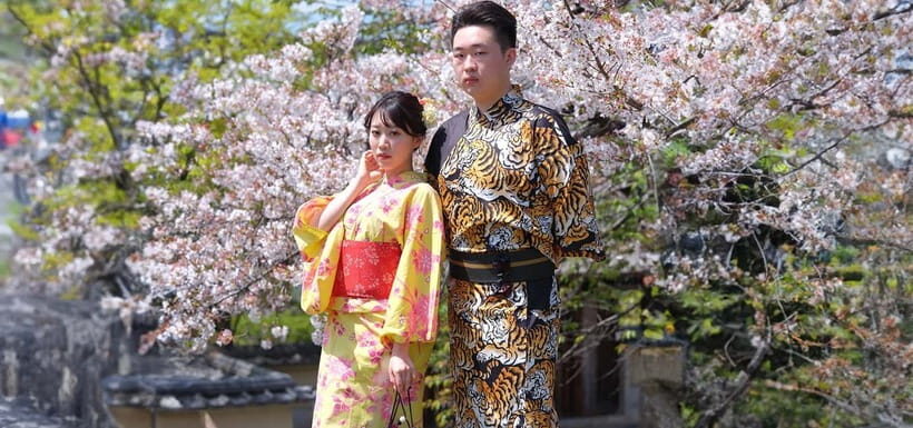 Kyoto Kimono Rental mimosa Kimono/Yukata Rental Couple Plan - Authenticity and Photo Opportunities