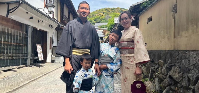 Kyoto Kimono Rental mimosaKimono/Yukata Rental Family Plan - Variety and Style of Kimono