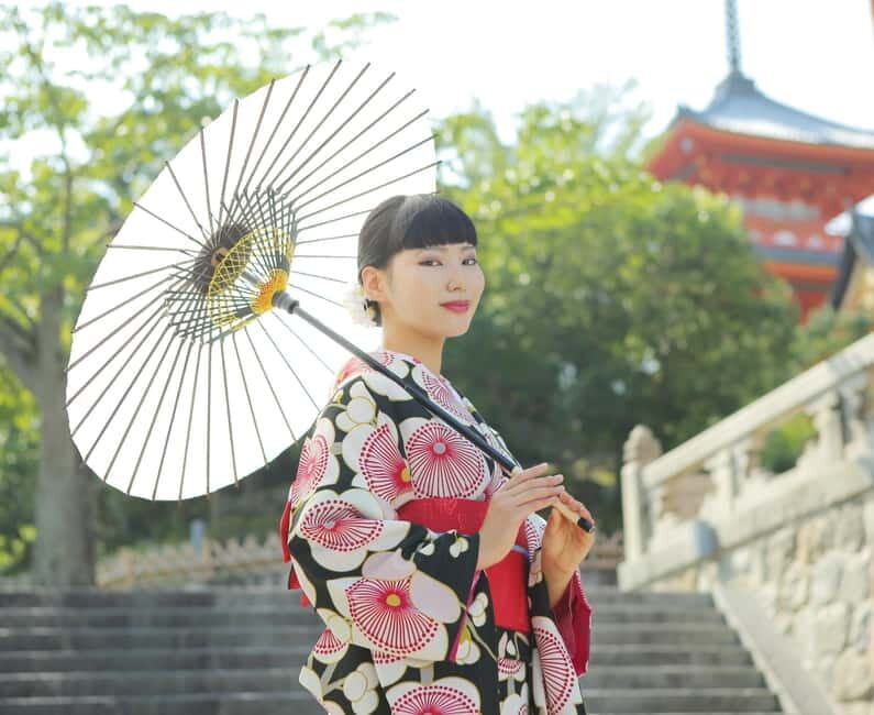 Kyoto, Kiyomizu-dera Temple: Private photo shoot in kimono - Exploring the Experience in Detail