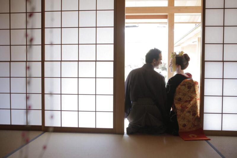 Kyoto Kiyomizu Temple : Maiko and Samurai Couple Photoshoot - Exploring the Kiyomizu Temple