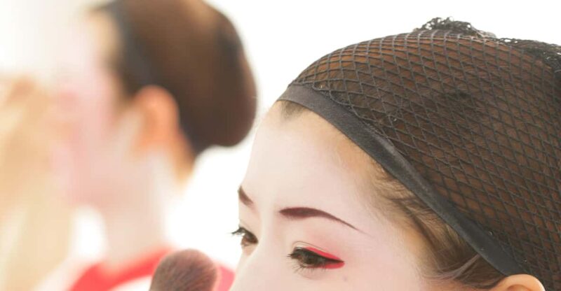 Kyoto: Maiko Makeover and Photoshoot Experience - Getting to the Venue