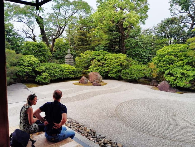 Kyoto: Meditate at Kenninji, Make a Wish at Yasui Konpiragu - An In-Depth Look at the Experience
