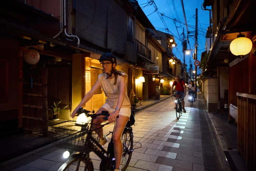 Kyoto: Night E-Bike Tour - Key Points