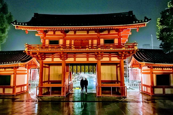 Kyoto Night Walk Tour (Gion District) - Guide and Experience