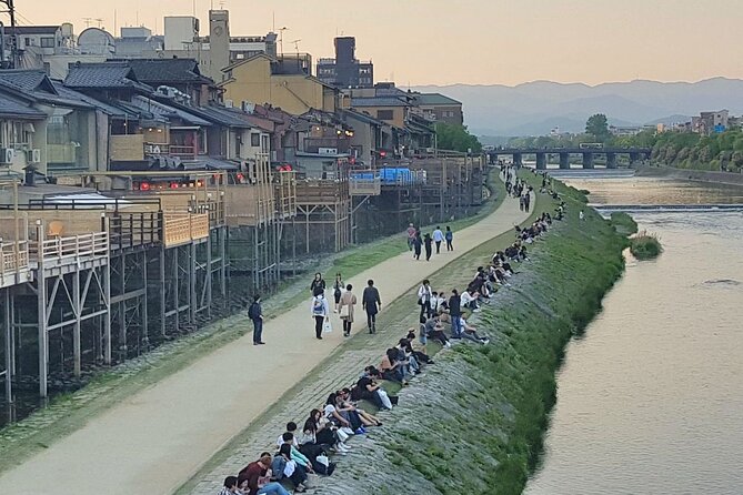 Kyoto Nighttime All-Inclusive Eats and Streets, Gion and Beyond - Meeting and Logistics