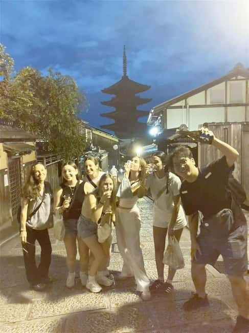 Kyoto: Nighttime Walking Tour in Gion Area with Sake in Hand - Practical Details and Considerations