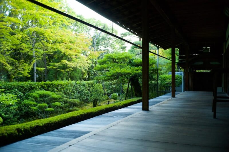 Kyoto: Nighttime Zen Meditation and Matcha Tea Experience - Zazen Meditation Experience