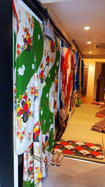 Kyoto: Nishiki Market Tea Ceremony with Koto Performance - A Closer Look at the Experience