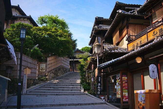 Kyoto Private Cultural Historical Tour With Local Japanese Guide - Visiting Kiyomizu-dera Temple