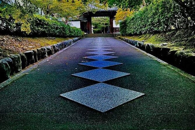 Kyoto Private Customizable Sightseeing Tour by Car-Up to 9 People - Transportation and Pickup