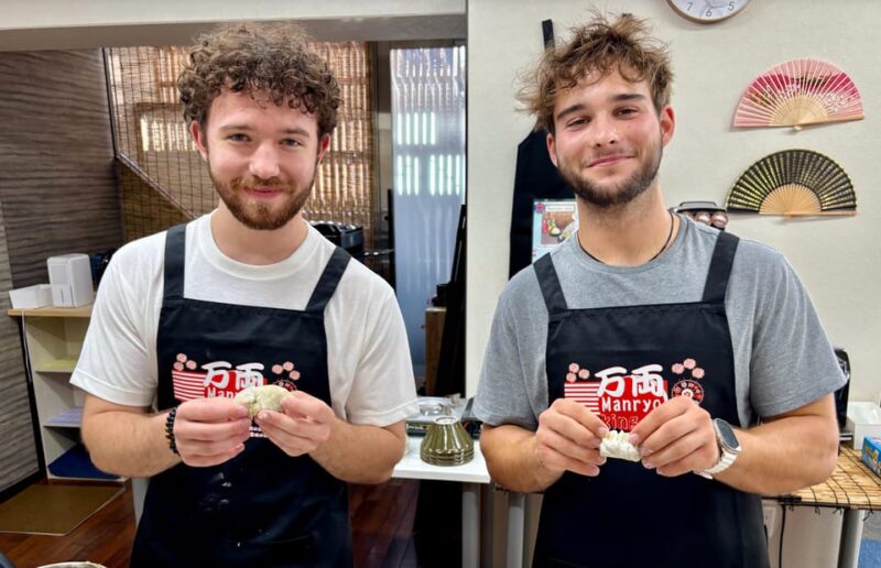 Kyoto: Ramen, Gyoza, and Onigiri Cooking Class - Discovering the Art of Ramen Broth