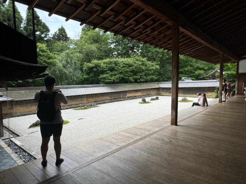 Kyoto: Ryōan-ji, Greatest Zen Garden Guided Tour in 80 Min. - The Beauty of Ryōan-ji Temple Grounds