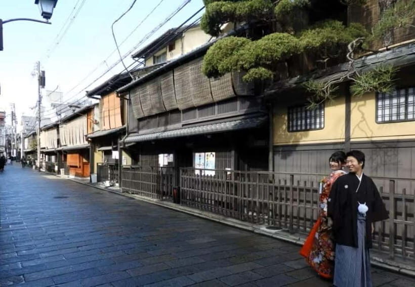 Kyoto: Spiritual and Traditional Customizable Day Tour - Key Points