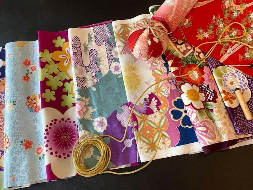 Kyoto: Traditional Kimono Fabric Handicrafts Workshop - FAQ